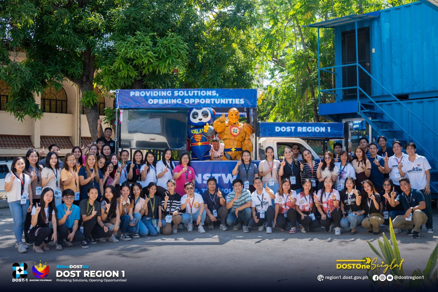 DOST Region 1's float and mascots dazzle crowd hype science at grand ...